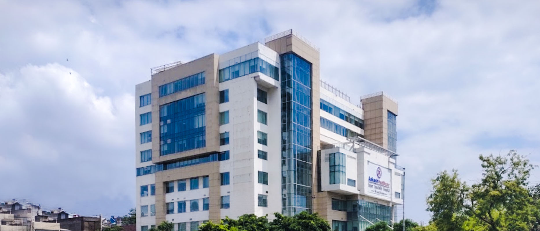 Aakash Health Care Super Speciality in New Delhi - Ortil Healthcare